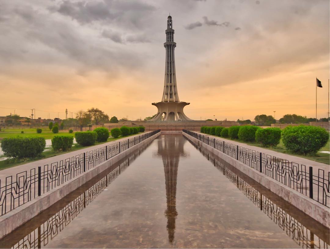 Every national monument tells a tale. They represent the struggles and ...