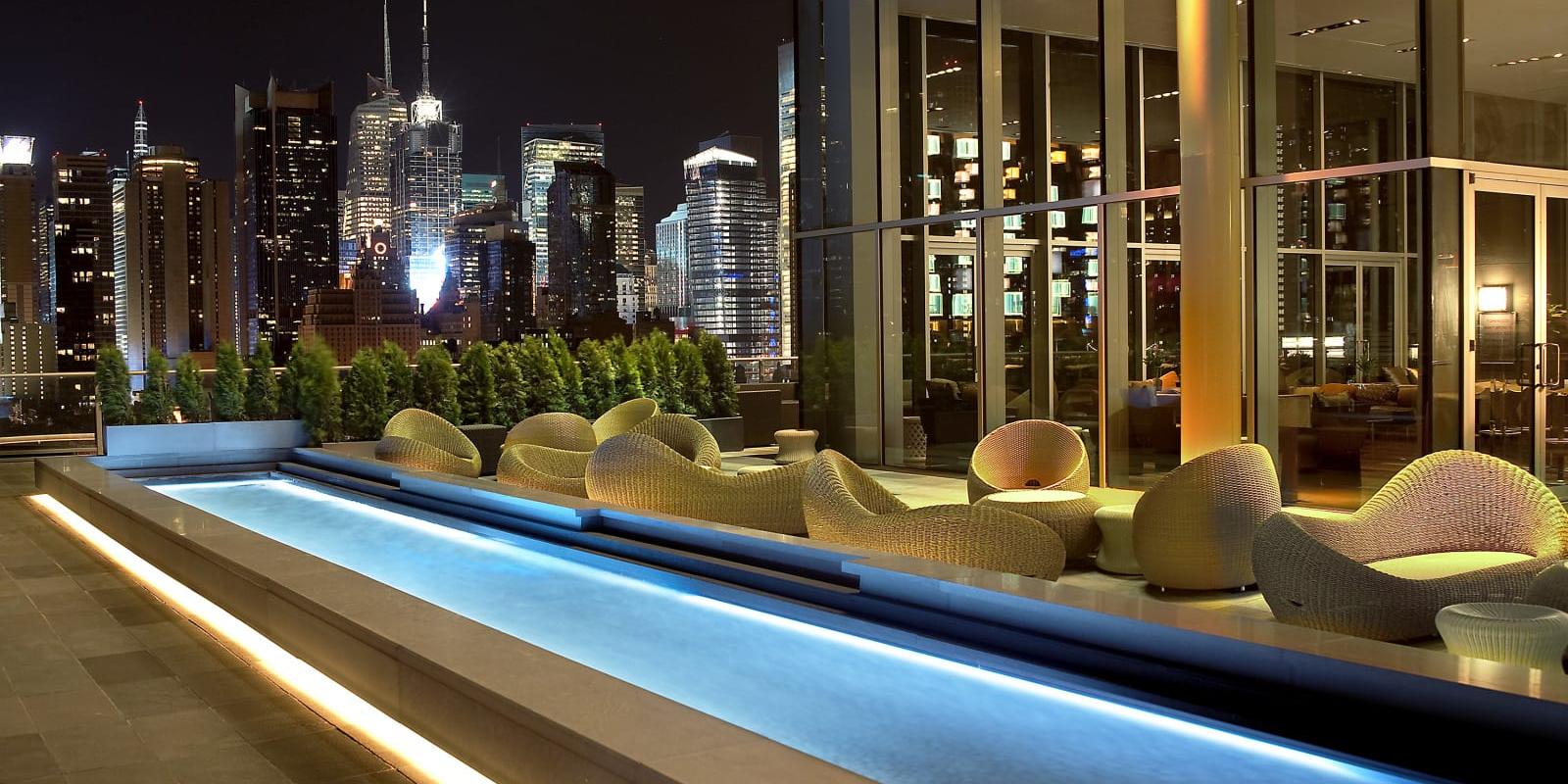 Skyline Views in New York City and Their Best Rooftop Bars - BNESIM