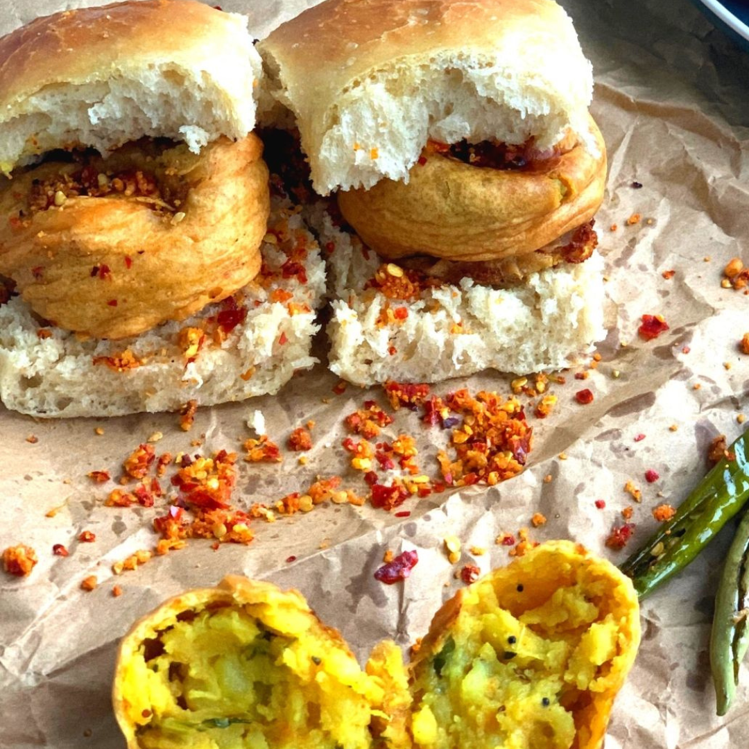 Mumbai for Foodies: A Culinary Tour - BNESIM