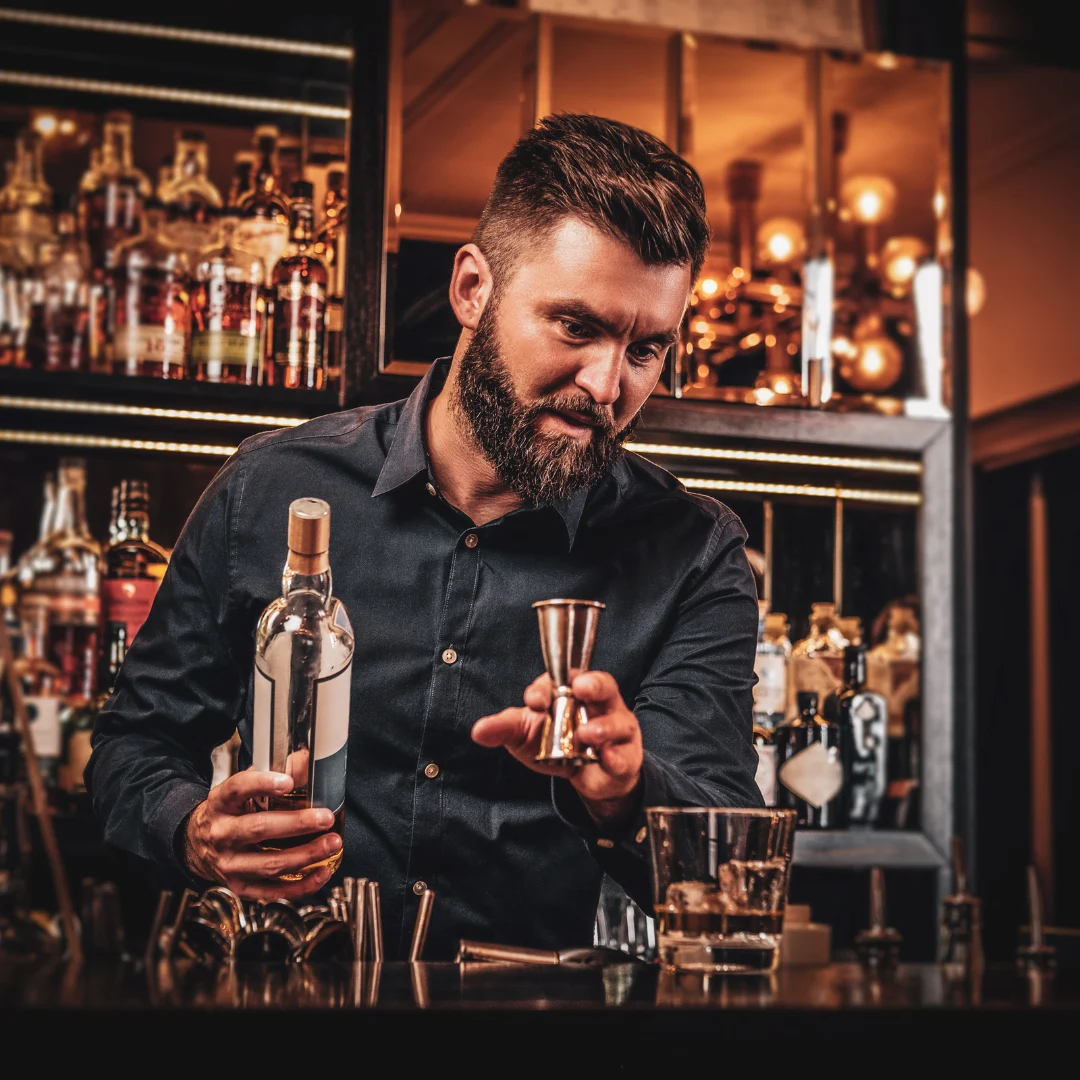 Exploring the World of Whiskey: Distillery Tours and Tastings Globally ...