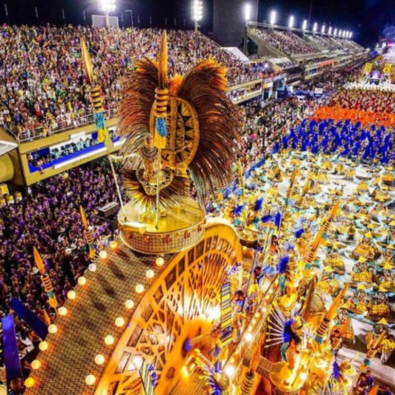 Rio de Janeiro's Carnival: Experiencing Rio's Spectacular Samba Parade ...